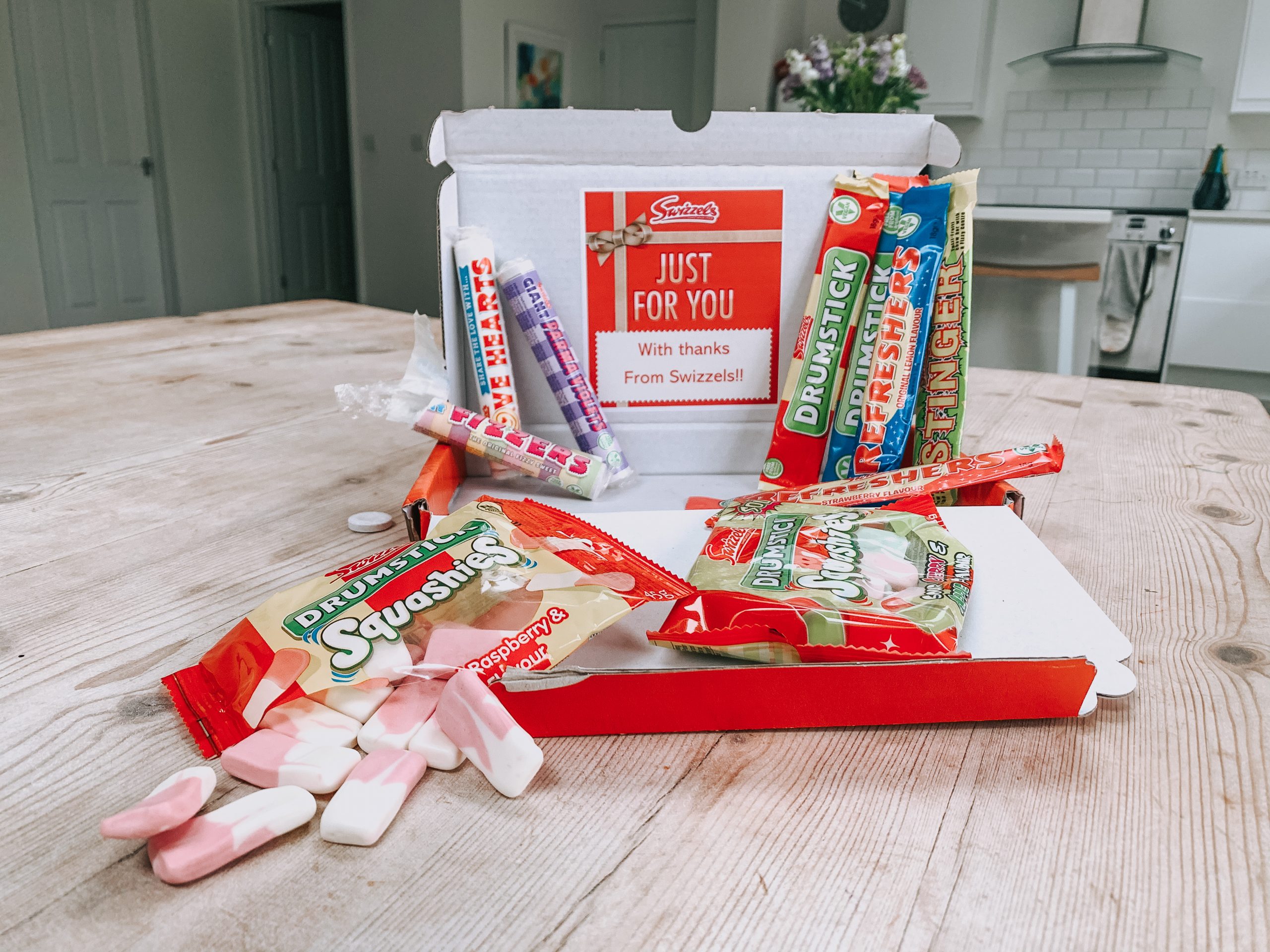 Review: Swizzels Personalised Letterbox-Friendly Sweet Hamper [Ad ...