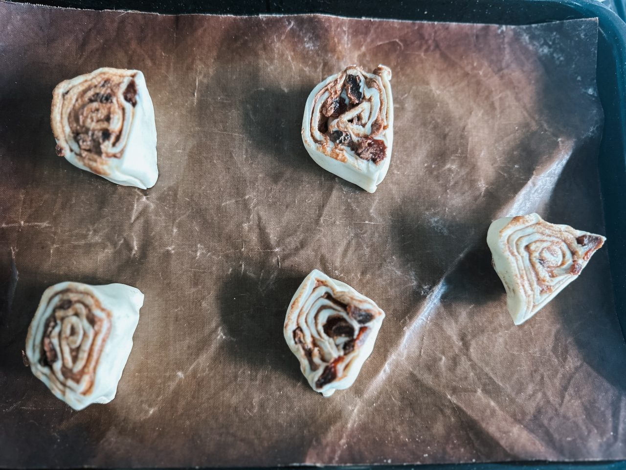 The Best, Easy Cinnamon Swirls Recipe EVER – DEVON MAMA