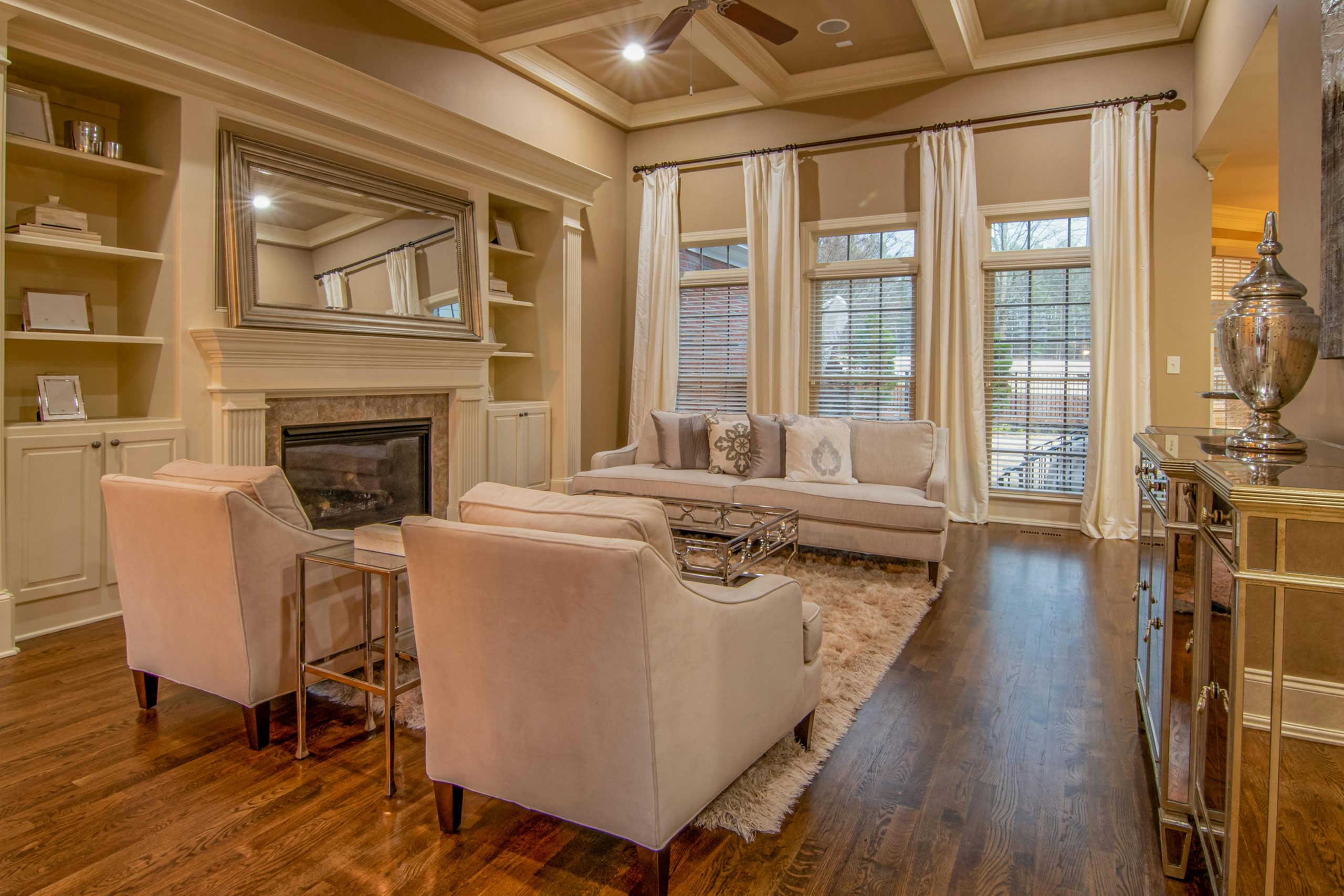3 Surprising Ways Historical Decor Transforms Living Spaces – DEVON MAMA